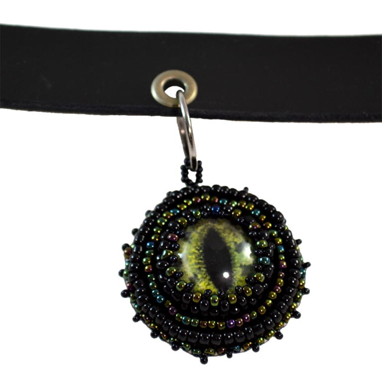 Spiked Choker Collar – Rock-concert-ready jewelry - Twisted Pixies