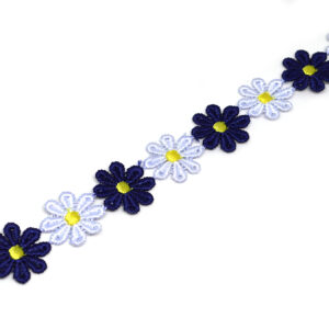 White Blue Flower Chain Hippie Daisy Chain Choker Necklace - Twisted Pixies